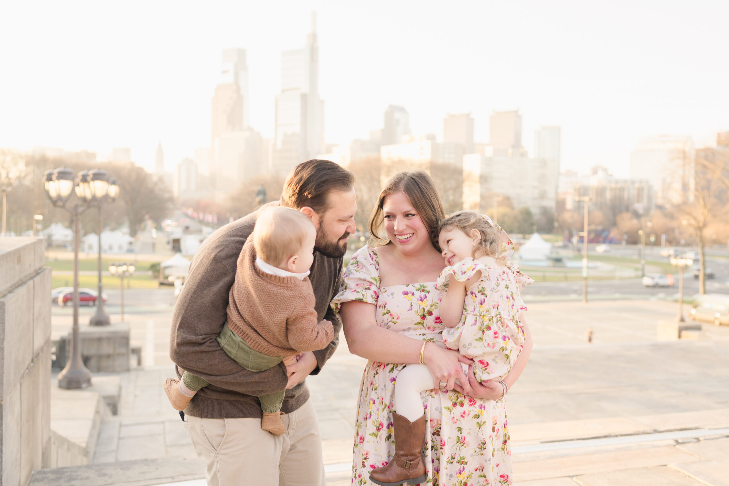 5 Reasons to Take Family Photos at the Philly Art Museum